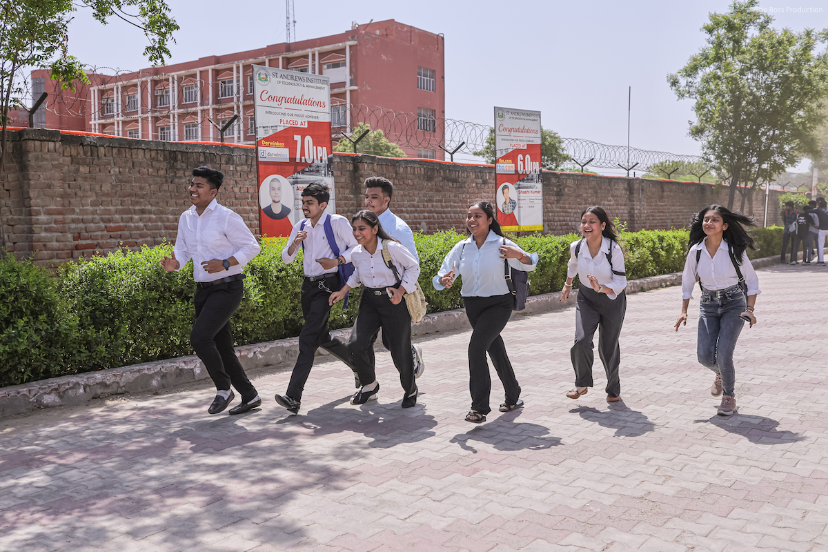 Best MBA Specialization in Demand, Top Recruiters, Salary