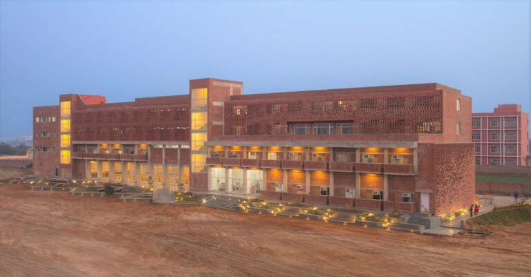 B Tech How Many Years: Course Duration, Eligibility & Career Scope