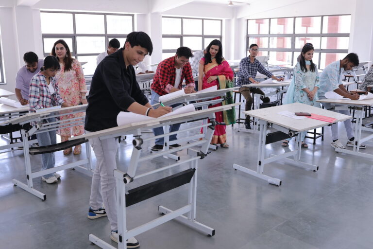 B Tech Courses List, B Tech Course Details, Admission and Career