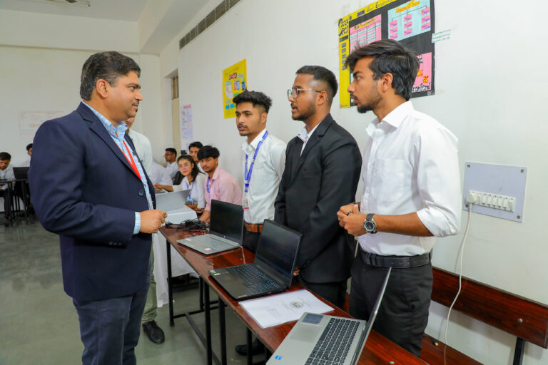 B Tech Courses, B Tech Subjects, Eligibility, Syllabus and Career Scope