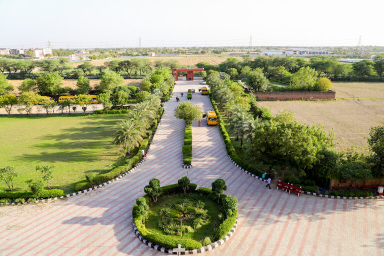 B Tech Courses, B Tech Subjects, Eligibility, Syllabus and Career Scope